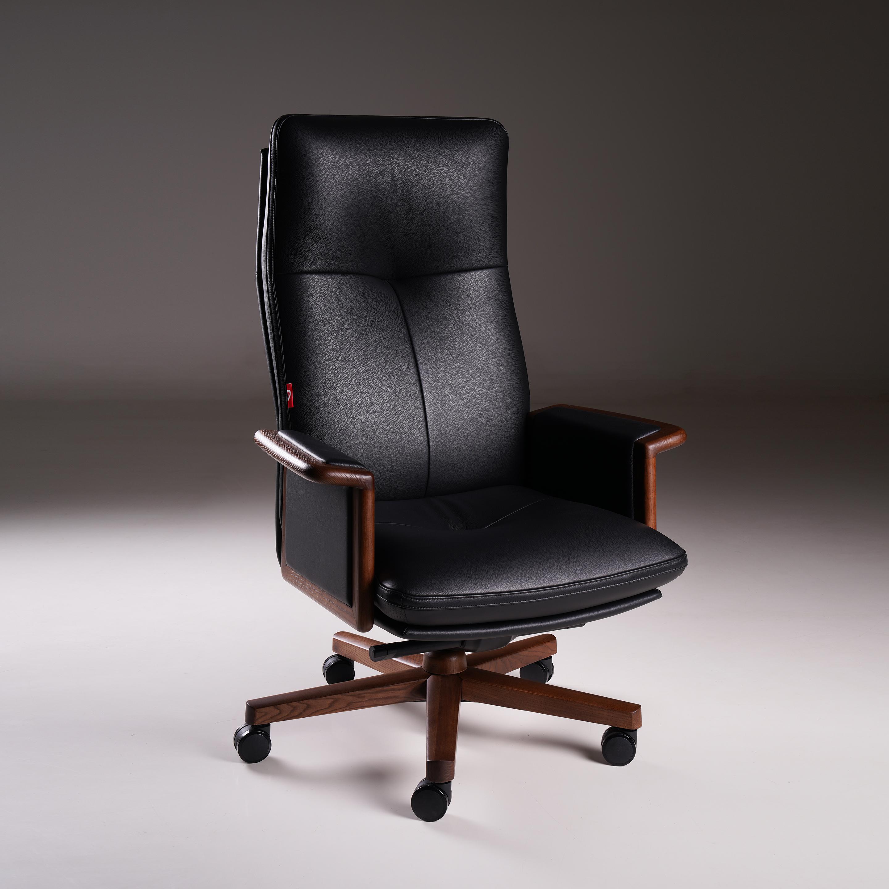 Buy Legend Black Leather Ace Signature Chair Online at Durian